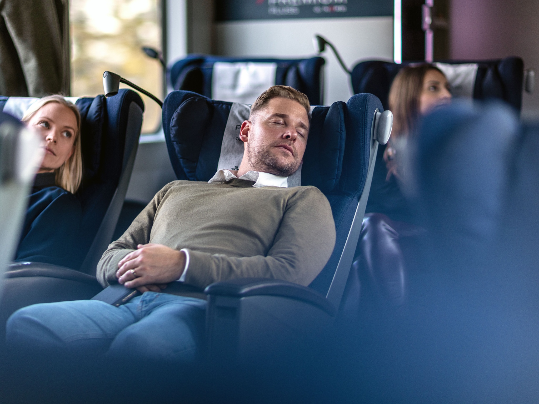 Tog mellom Oslo og Trondheim - SJ Norge